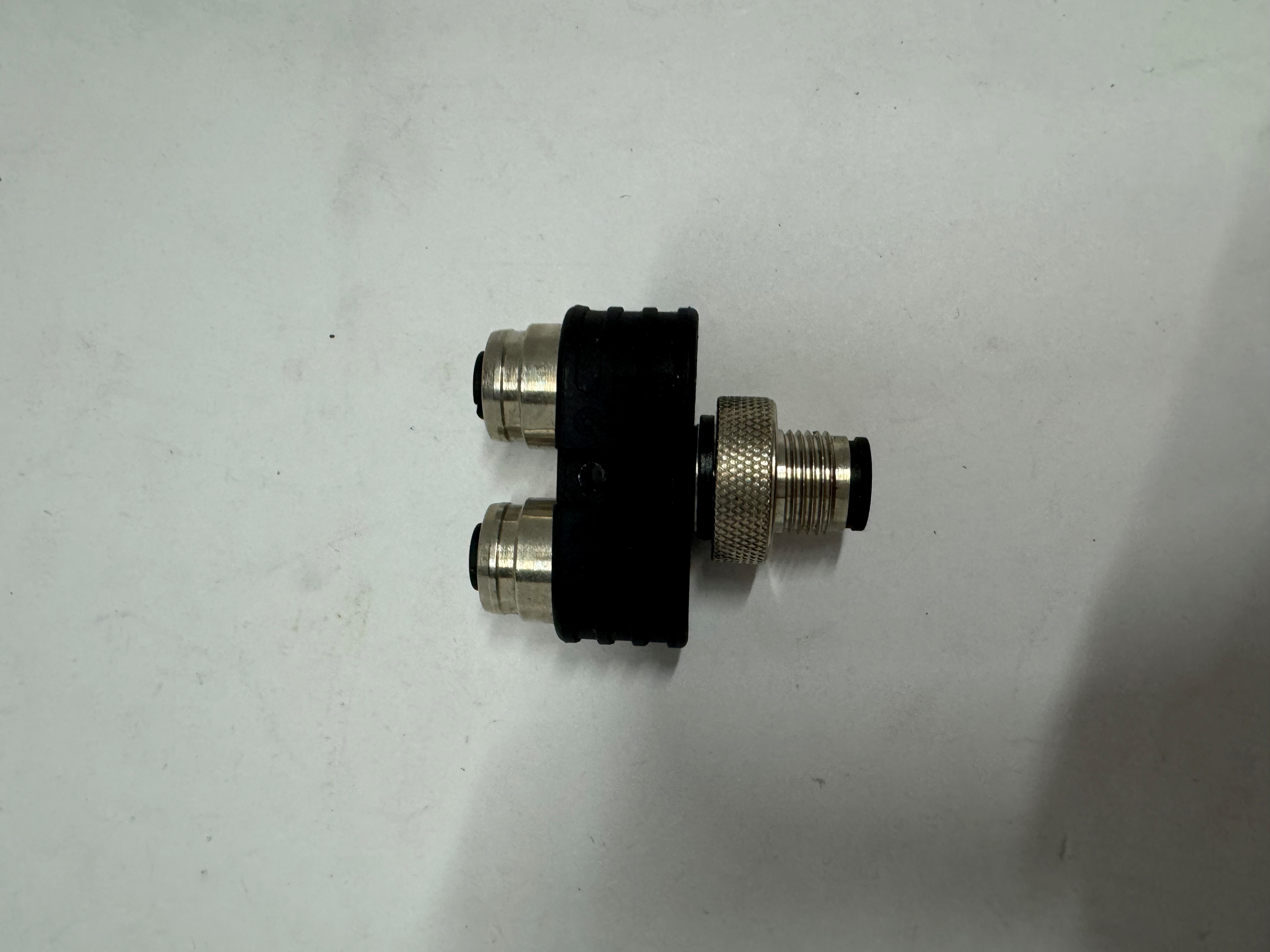 Pallet Machinery Group | ADAPTOR SPLITER, 2 WAY, M12